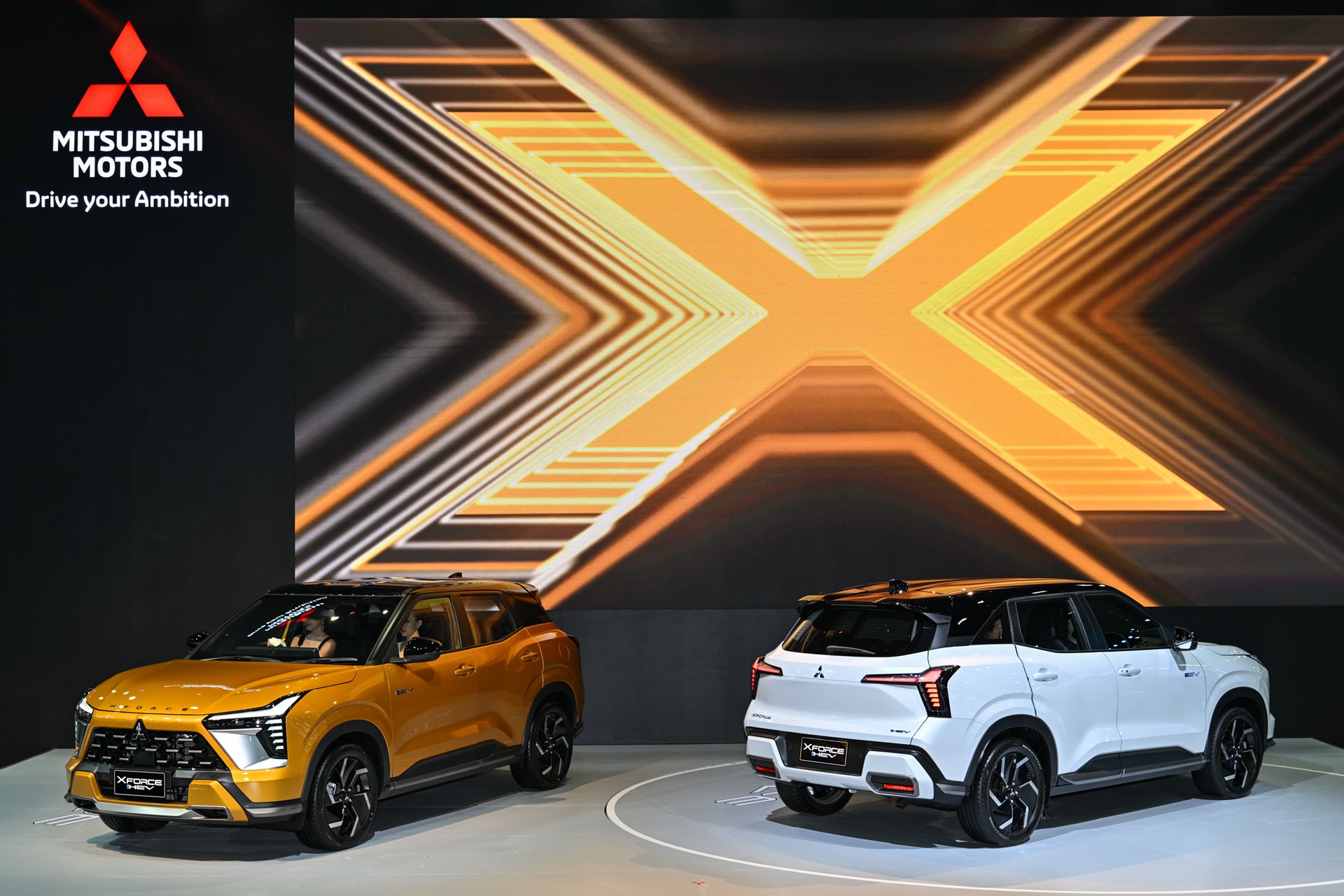 มิตซูบิชิ เผยยนตรกรรมฟูลไฮบริด 2 รุ่นใหม่ ‘All-New XFORCE HEV และ ...
